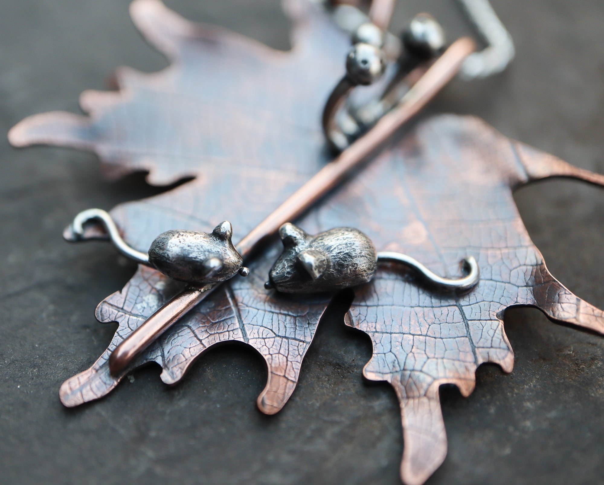 Mother and Baby Mouse Maple Leaf Necklace | Women's Fall Jewelry